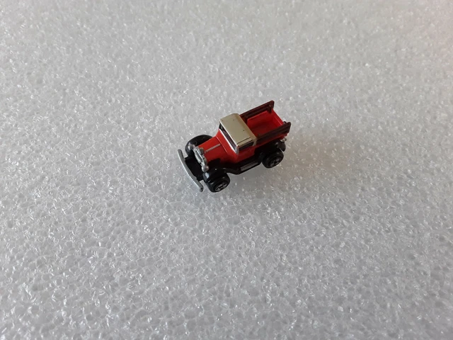 MICRO MACHINES Ford Model T Pickup truck galoob rouge B BOCS 2 EUR 11 ...