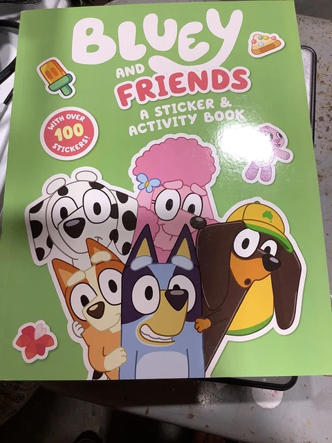 BLUEY: BLUEY AND Friends: A Sticker Activity Book par Bluey livre de ...