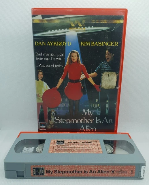 My Stepmother Is An Alien Vhs 1988 Kim Basinger Dan Aykroyd Ex Rental 1750