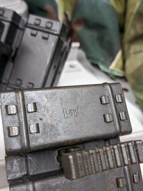 GENUINE BRITISH ARMY SAS Issue Heckler & Koch H&K MP5 Double Mag Clamp ...