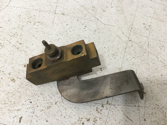 ORIGINAL 70-73 CORVETTE Brake Proportioning Valve Distribution Block w ...