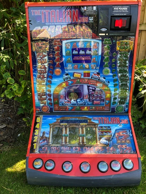 THE ITALIAN JOB fruit machine frame-glasses-NOT THE ACTUAL MACHINE £30. ...