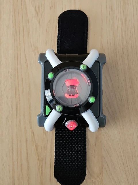 RARE BEN 10 Ultimate Omnitrix Deluxe FX Watch Lights Sounds Toy Alien ...