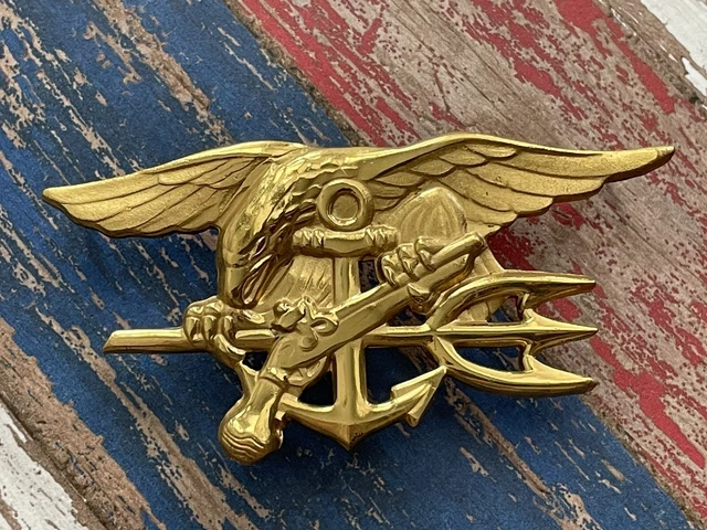 AUTHENTIC VIETNAM WAR 1st Generation US Navy Seal Officer Trident ...