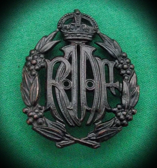 THE ROYAL AUSTRALIAN Air Force THE ROYAL AUSTRALIAN Air Force