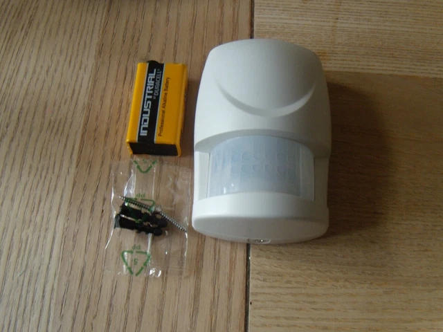 RESPONSE ALARMS 433MHZ SA pir/sensor includes new battery and fittings ...