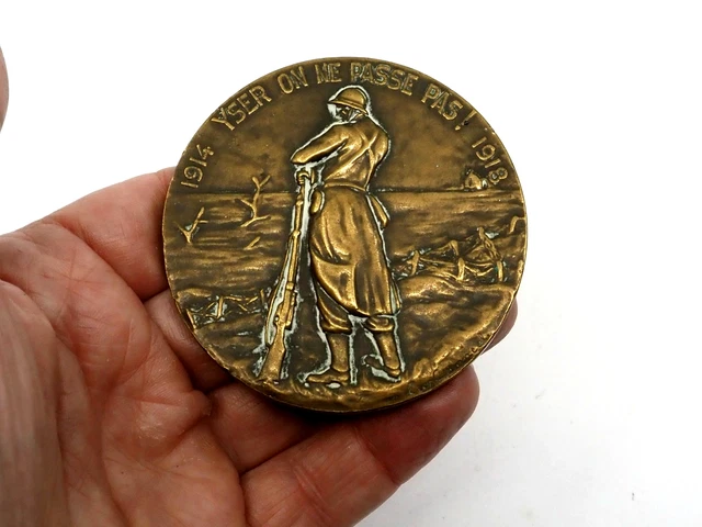 WW1 BRONZE BATTLE Of Yser Tribute Medal - Captain Ernest Job - London ...