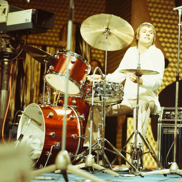DRUMMER CARL PALMER Of Emerson Lake And Palmer Performs Music Old Photo ...