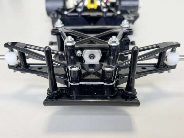 FOC02 CARBON LOWER Plate for C Car, manufactured by Kawada el, sold £ ...