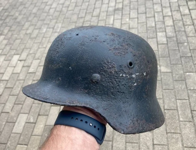 ORIGINAL WW2 WWII German soldier M40 Helmet relics from Kurland ...