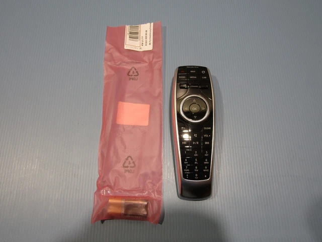 GENUINE MERCEDES S W222 Rear Multimedia Remote Control A2228206089 Ref ...
