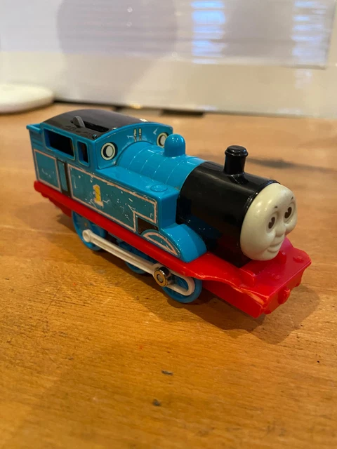 THOMAS THE TANK Engine & Friends - Tomy Trackmaster - THOMAS Train ...