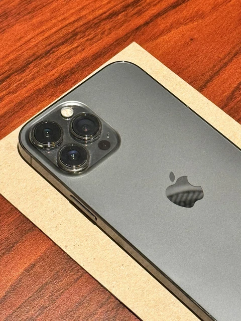 APPLE IPHONE 13 Pro Max 512GB Black Graphite Grey MINT Condition ...