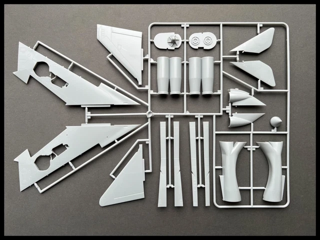 AIRFIX ENGLISH ELECTRIC Lightning F-2A / F6 1:48 Model Kit Spares Parts ...