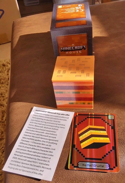 MCDONALD'S HAPPY MEAL Minecraft Collectors Model & Code Big Mac Crystal ...