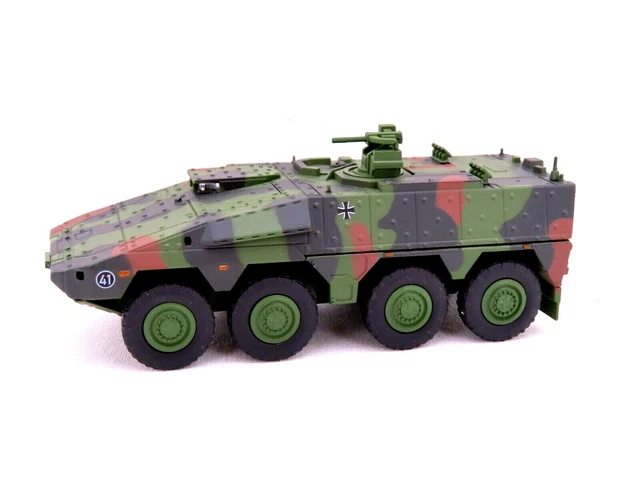 SCHUCO MILITARY 1:87/H0 Transportpanzer Boxer Bundeswehr flecktarn ...