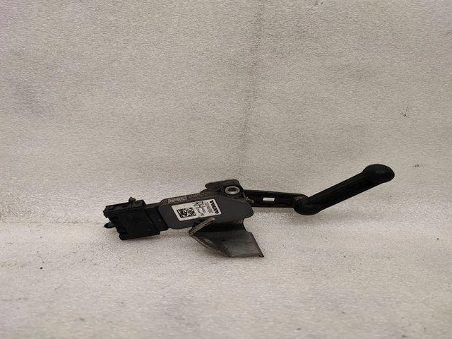 VOLVO XC90 I 32246992 Capteur de Niveau Avant Droit 2.00 Diesel 147kw ...