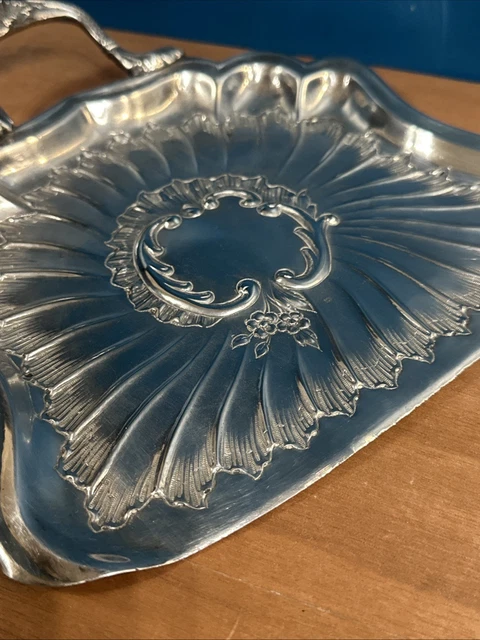 RAMASSE MIETTE PELLE EN MÉTAL ARGENTÉ Style Louis XV EUR 23,00 ...