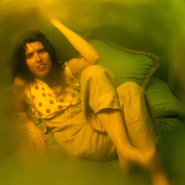 AMERICAN SINGER VICTORIA Williams poses for a September 1992 portr ...