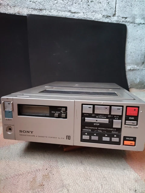 SONY BETAMAX SL-F1F Portable VCR SECAM + Original Sony Carry Case + NP ...