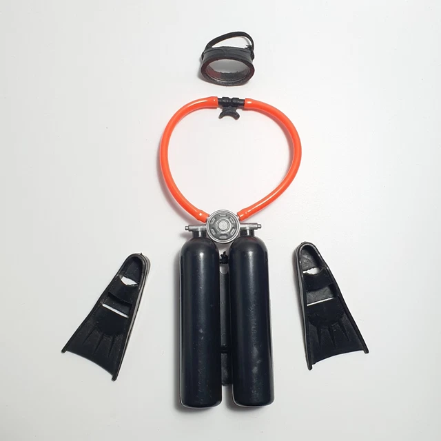 PALITOY ACTION MAN frogman diver mask Flippers Oxygen Tank £11.12 ...