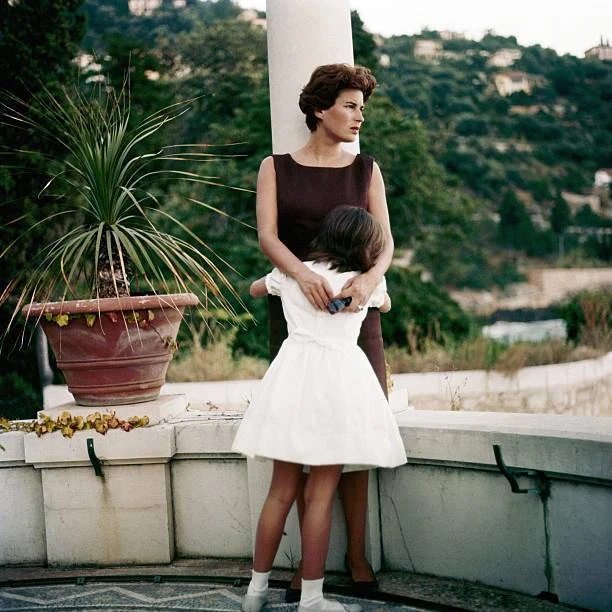 ACTRESS SILVANA MANGANO with Daughter in Italy 1960 OLD PHOTO £4.68 ...