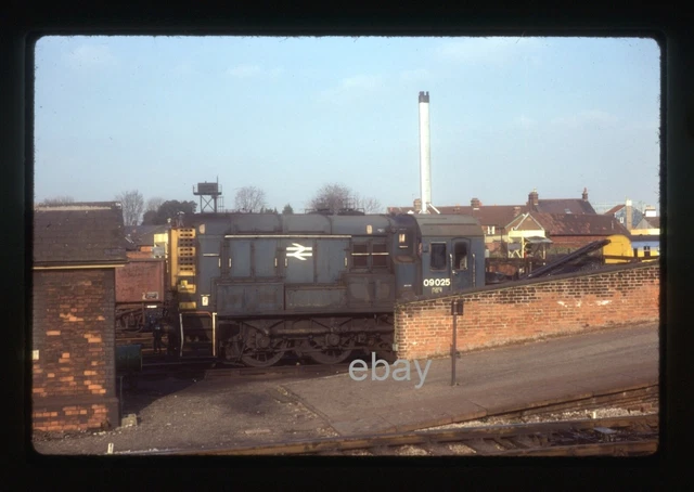 ORIGINAL 35MM SLIDE - Class 09 Shunter - 09025 - stabled 4.81. £3.25 ...