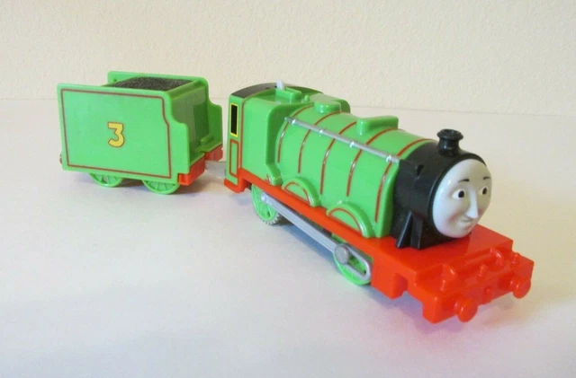 THOMAS & FRIENDS Trackmaster Train - Henry Motorized Engine #3 with ...