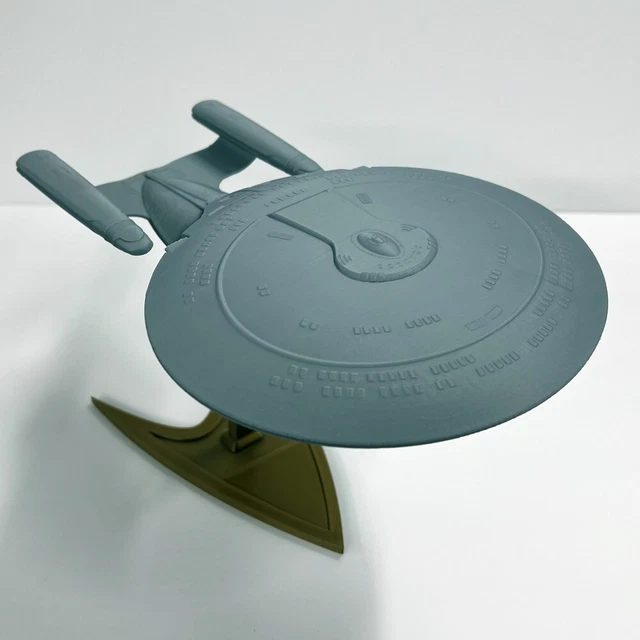 STAR TREK - USS Enterprise NCC-1701-D | Fleet-Line Model Kit | 3D ...