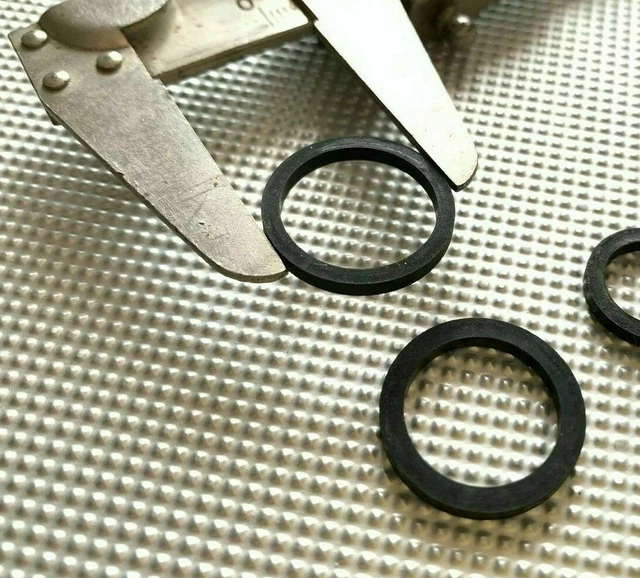 FF/REW IDLER TIRES Gummi Zwischenrad & Wickeldorne DUAL C-844 Cassette ...