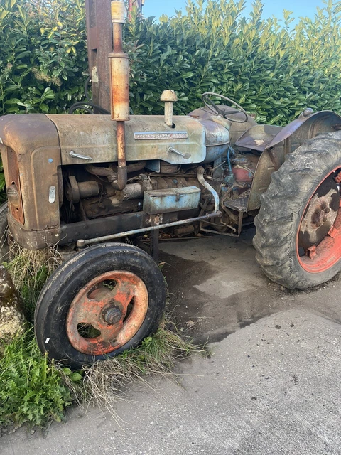 FORDSON SUPER MAJOR tractor £3,000.00 - PicClick UK