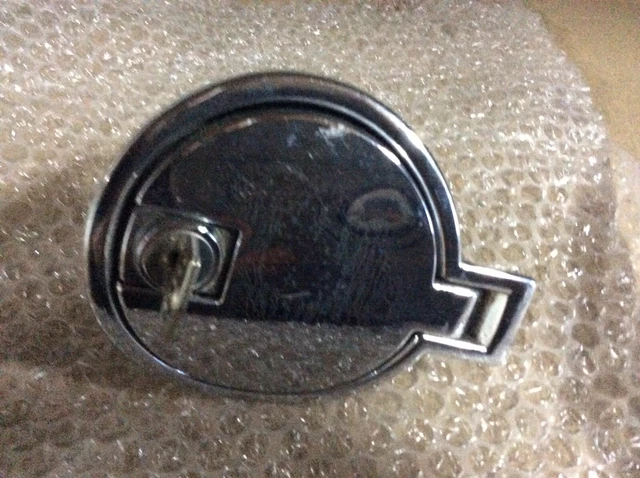 TRIUMPH GT6, STAG, Bond Equipe Fuel Filler Cap + Key £100.00 - PicClick UK