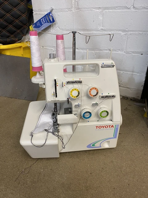 TOYOTA SL3304 OVERLOCKER 3/4 thread non-differential feed sewing ...