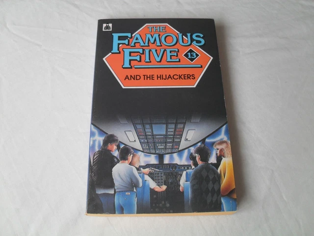 ENID BLYTON - The Famous Five and the Hijackers p/b New Story no. 13 in ...