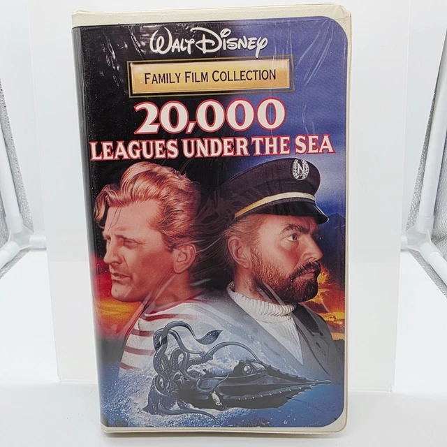 20,000 LEAGUES UNDER the Sea VHS 1954 Adventure Family Film Disney £15. ...