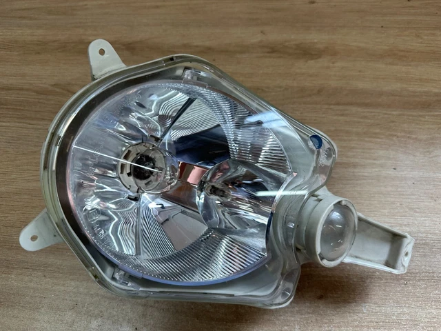 UN OPTIQUE DE Feu Phare Avant Origine Scooter Peugeot 50 Ludix 208093 ...
