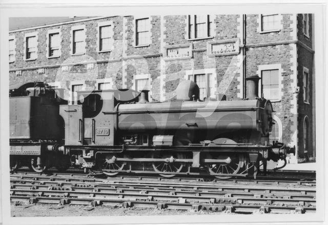 GWR 5700 CLASS 0-6-PT No.8710 - Swindon Works - 1963 £2.54 - PicClick UK