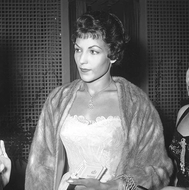 ITALIAN ACTRESS MARIA Fiore ball gown during XVI Venice Internatio- Old ...