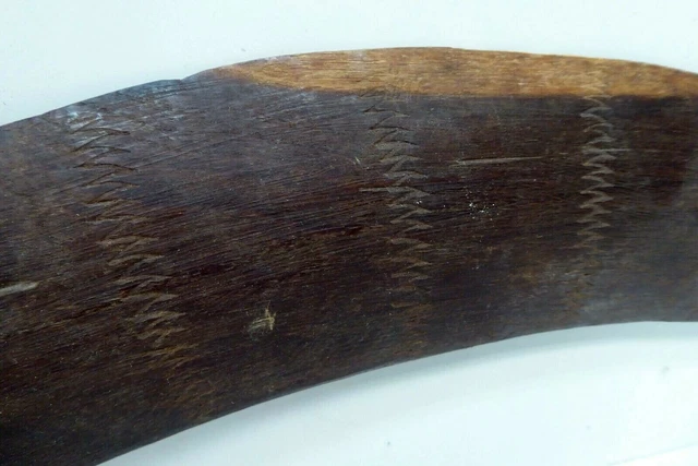 OLD AUSTRALIAN ABORIGINAL Boomerang Chip Carved Incised Zig Zag ...