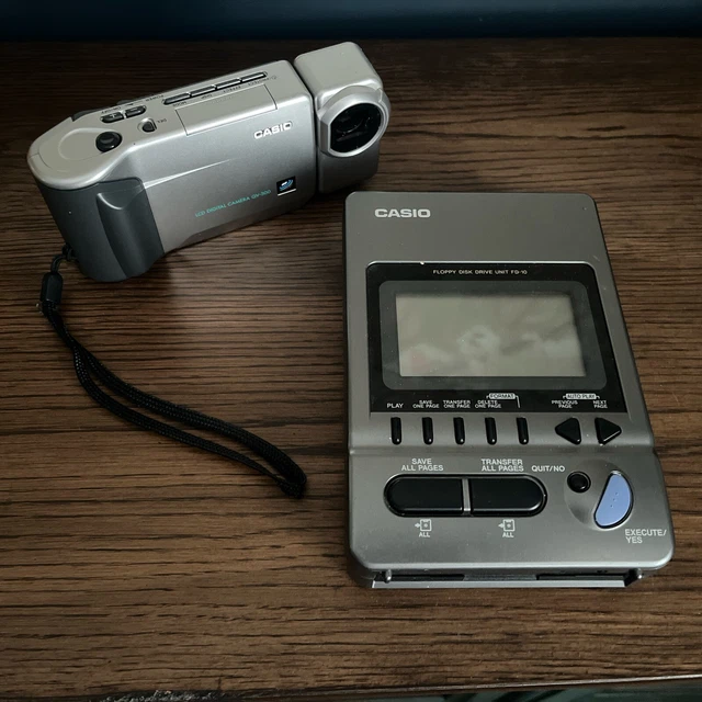 VERY RARE VINTAGE Collectible Casio QV300 Digital Camera LCD & FD-10 ...