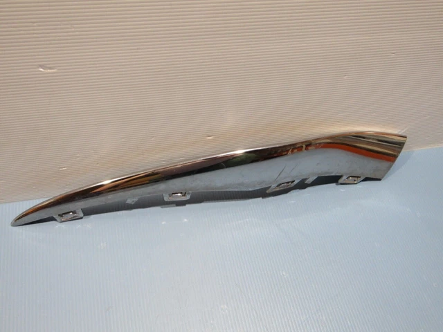 MERCEDES C CLASS W205 Amg Front Bumper Right Chrome Moulding ...