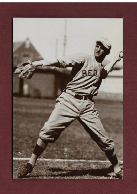 HERB PENNOCK, BOSTON Red Sox postcard (1978 Dover-Sugar) Hall of Fame ...