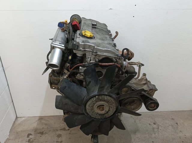 LAND ROVER DEFENDER 110 10P Td5 Complete Engine £550.00 - PicClick UK