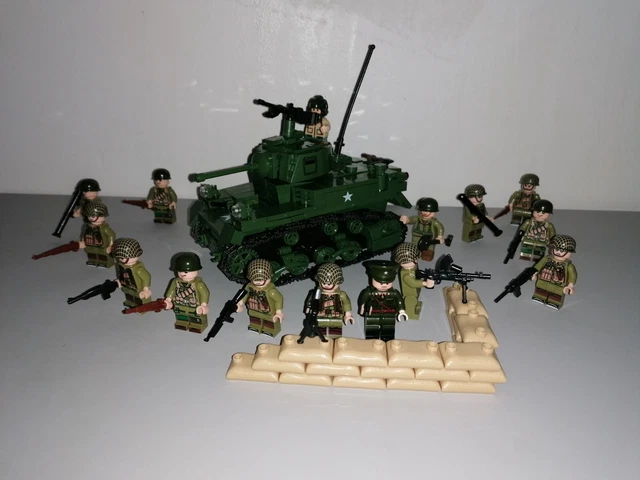 LEGO WW2 STUART M3A1 light tank with instructions and US minifigure lot ...