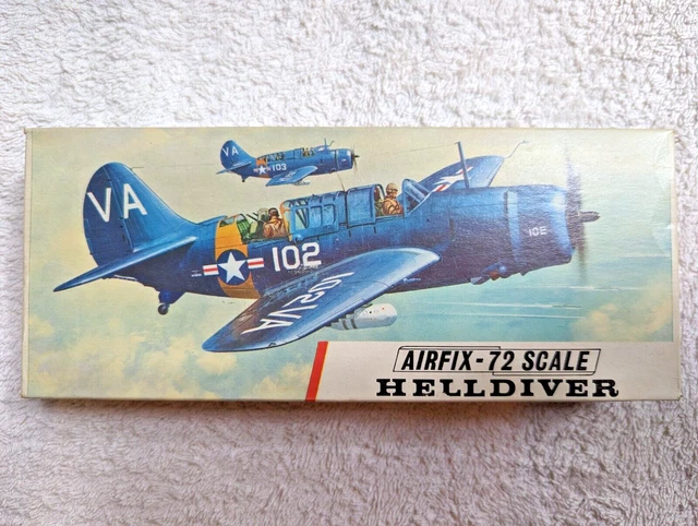 VINTAGE AIRFIX CURTISS Helldiver Model Aircraft Kit - 1:72, 1968 EUR 24 ...