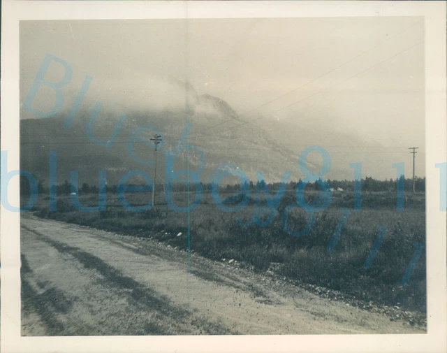 WW2 RAF AIRMAN Photo On leave Canada 1942 Alberta Waterton Rockie ...