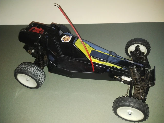 TRAXXAS BANDIT VINTAGE RC Buggy Very Rare Model 90's box and manual. £ ...
