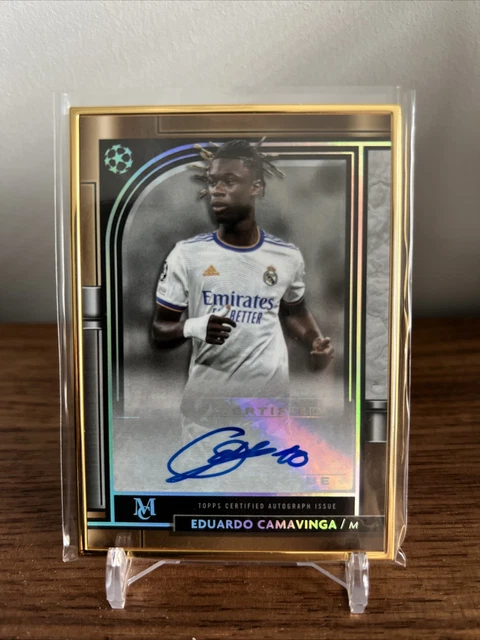 AUTOGRAPHE À CADRE d'or Eduardo Camavinga Topps Museum Champions League ...
