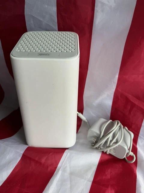 XFINITY HOME WIFI Router Modem White XB7-CM w/ Power Adaptor Turns On ...