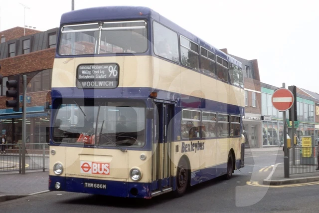 BUS PHOTO - Bexleybus THM686M Daimler DMS ex London & Clydeside ...